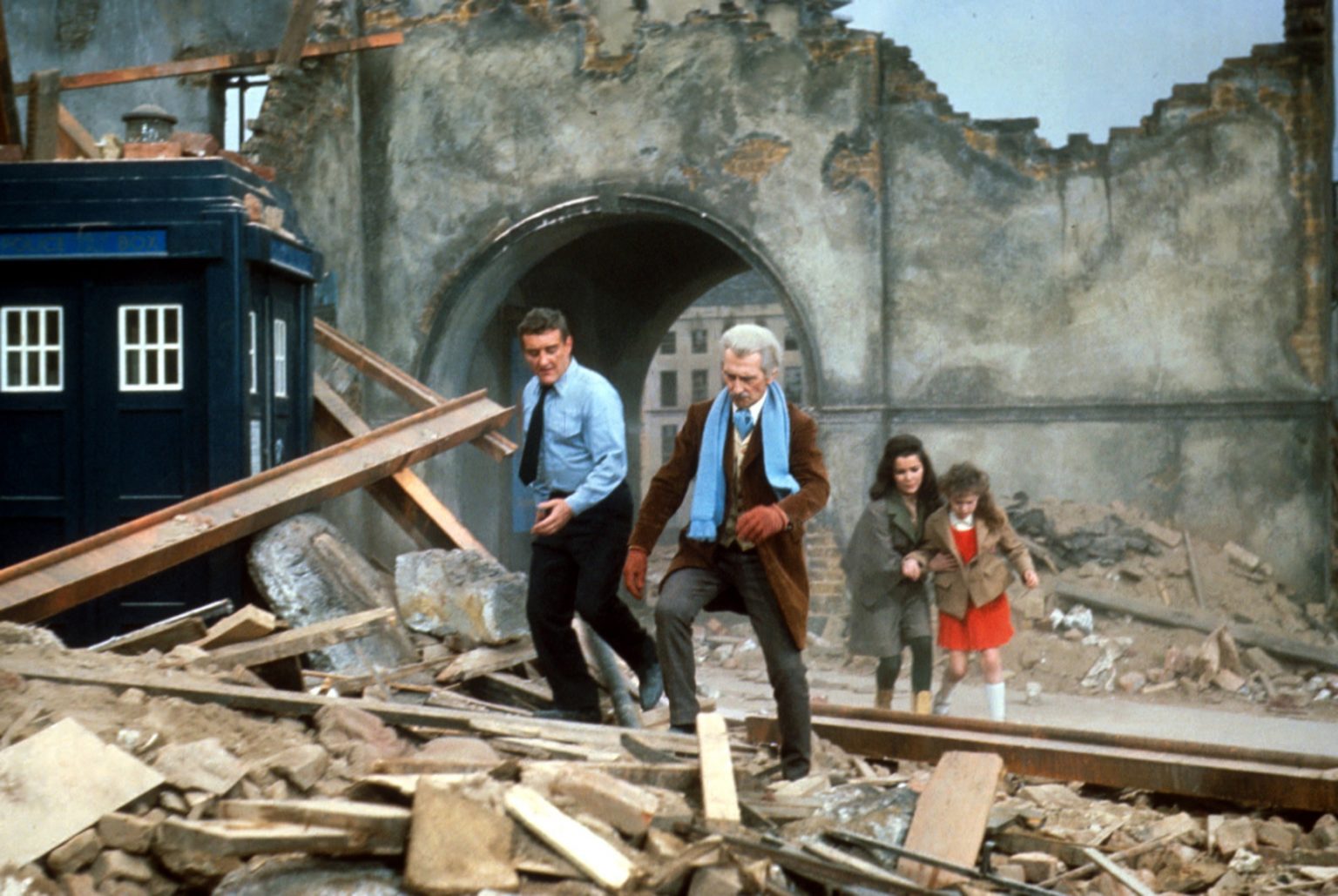 Movie Review – Daleks’ Invasion Earth 2150 A.D.