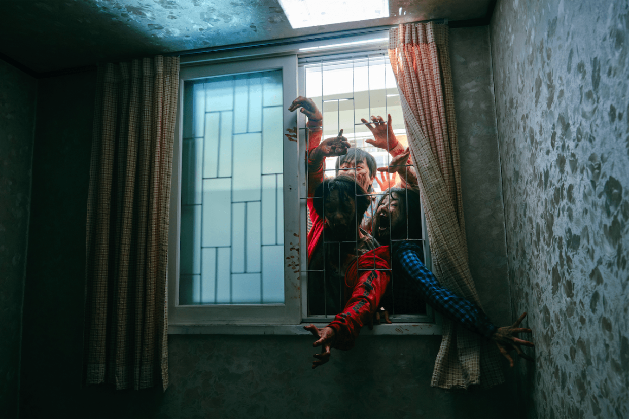 Movie Review – Alive (2020) – Fernby Films Movie Review – Alive (2020) – Fernby Films
